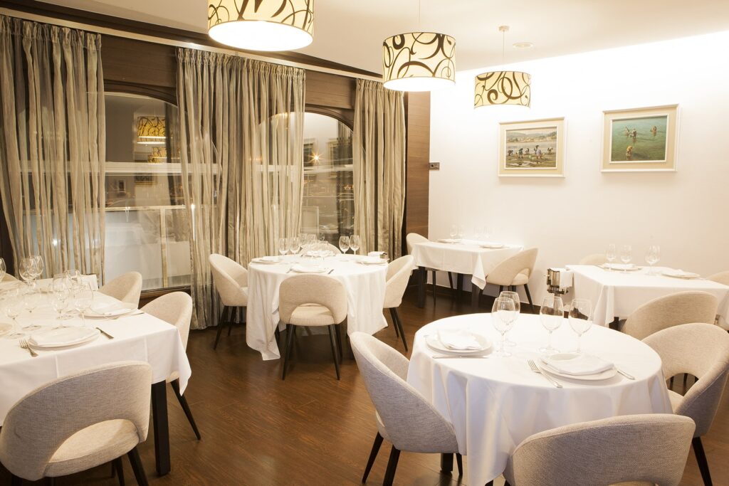 Reserva una mesa - Restaurante Beiramar